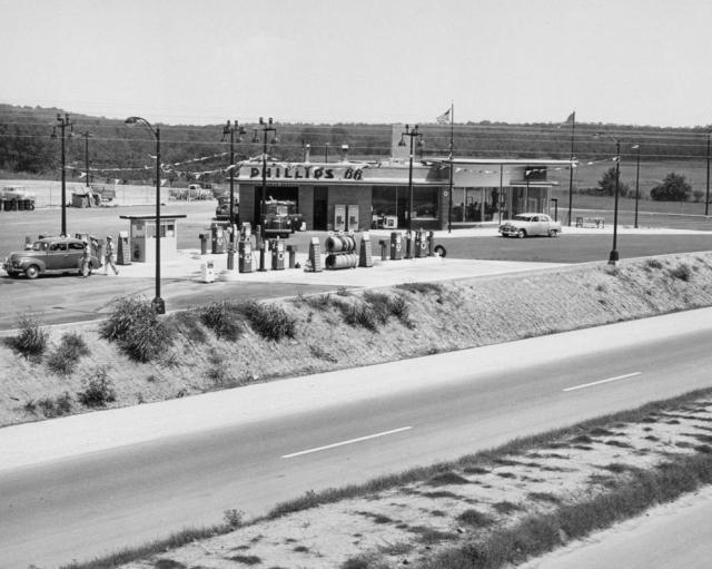 Route 66 versus I-44 | Meador Manor
